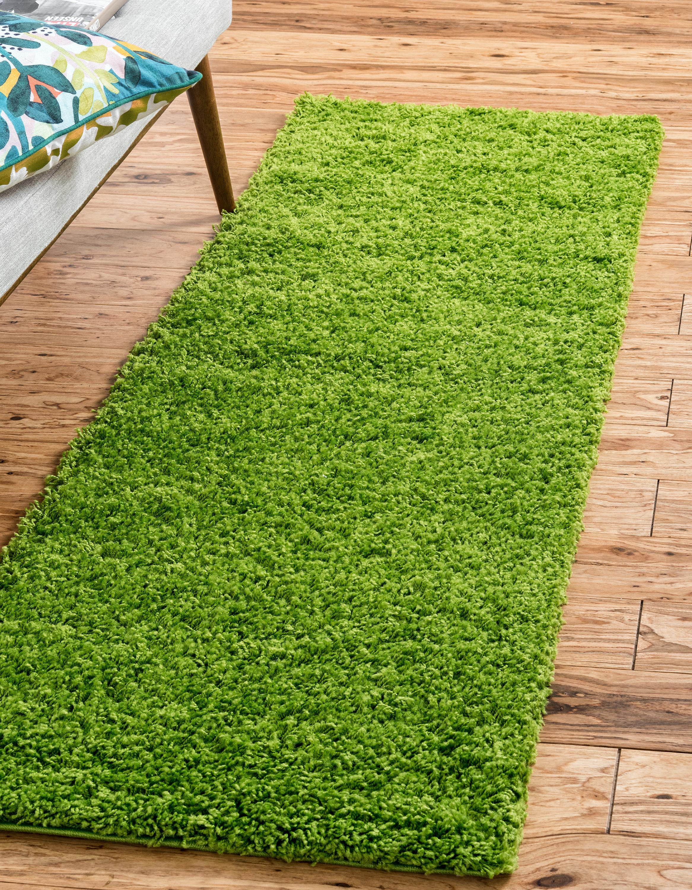 Grass Green 2 2 X 6 5 Solid Shag Runner Rug Esalerugs